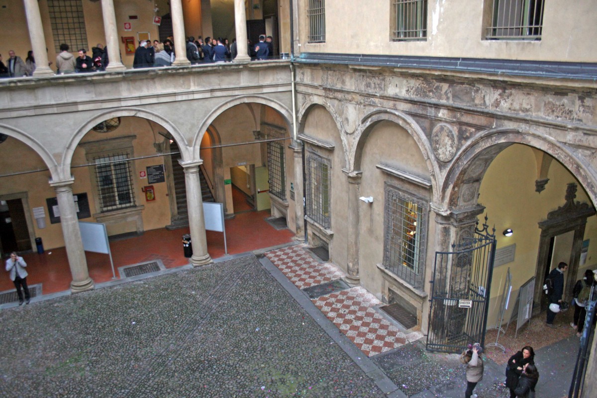 Bologna: Palazzo Malvezzi e l'Università più antica al mondo
